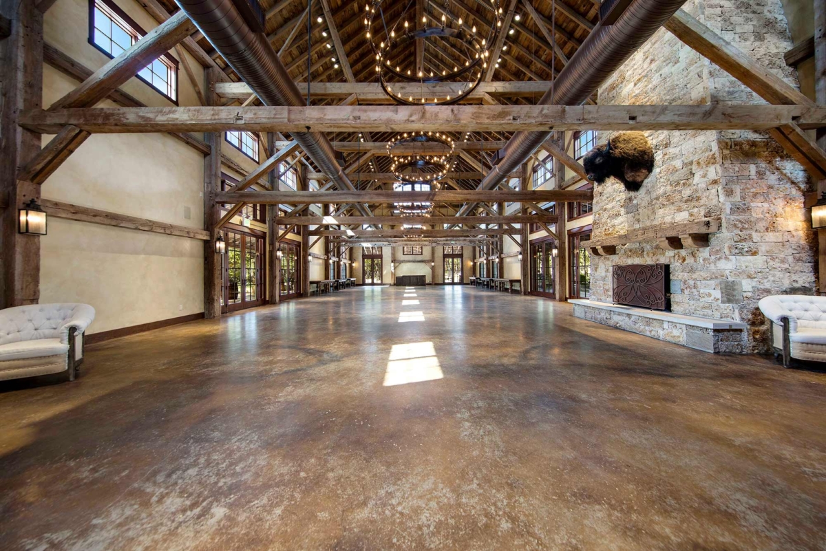 The Party Barn – Todd Glowka Builder